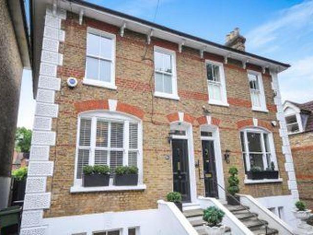 4 Bedrooms Semi detached house for rent in Old Hill, Chislehurst BR7