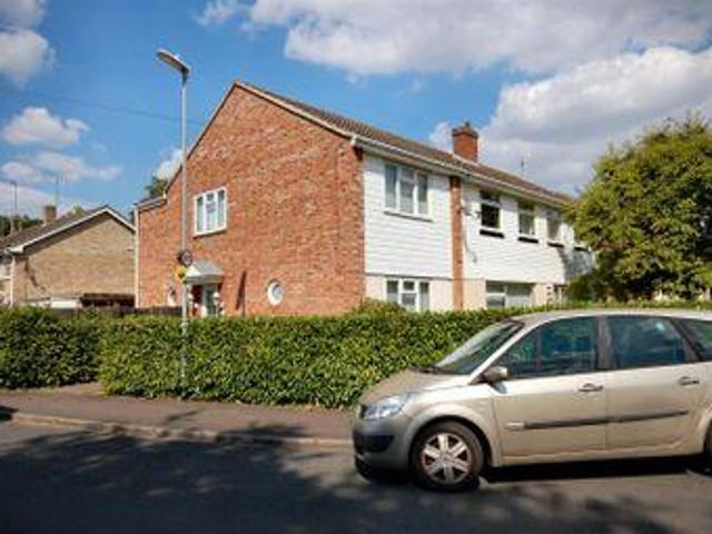 4 Bedrooms Semi detached house for rent in Malvern Road, Cherry Hinton, Cambridge CB1