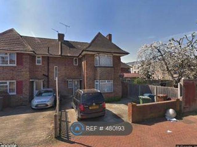 4 Bedrooms Semi detached house for rent in Maryatt Avenue, Harrow HA2