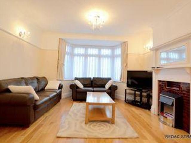 4 Bedrooms Semi detached house for rent in Naylor Road, London N20