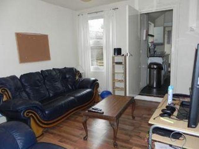 4 Bedrooms Semi detached house for rent in Nettles Terrace Guildford, Surrey GU1