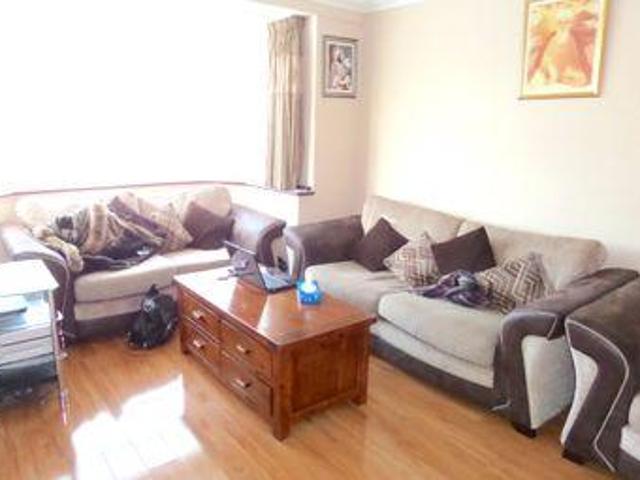 4 Bedrooms Semi detached house for rent in Shepiston Lane, Hayes, Middlesex UB3