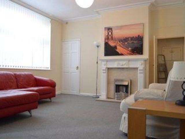4 Bedrooms Semi detached house for rent in Stanley Road, Hartshill, Stoke On Trent ST4