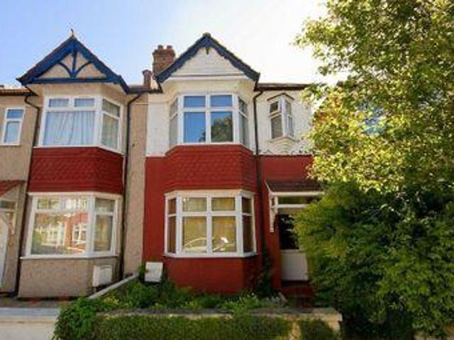 4 Bedrooms Semi detached house for rent in Sydney Road, London W13