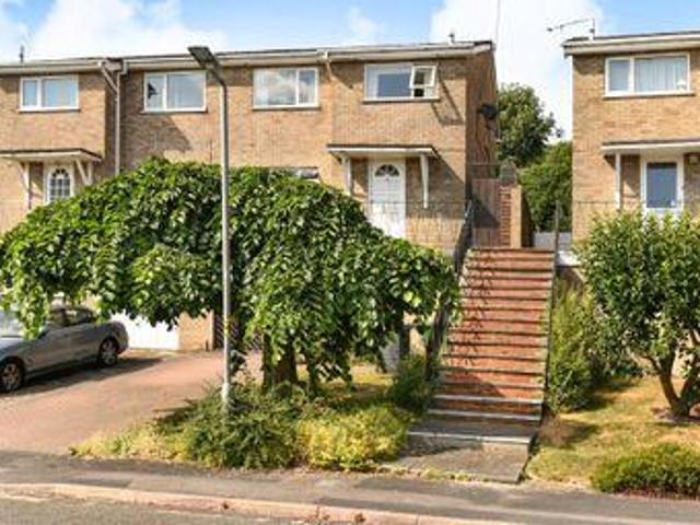 4 Bedrooms Semi detached house for rent in Partridge Way, High Wycombe HP13