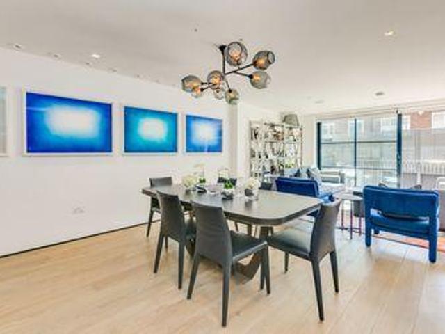 4 Bedrooms Semi detached house for rent in Phillimore Gardens, London W8