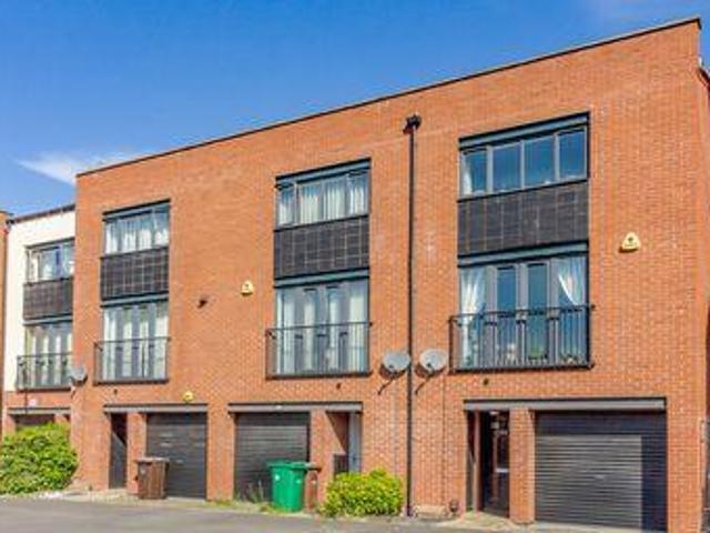 4 Bedrooms Semi detached house for rent in Piccadilly, Nottingham NG6