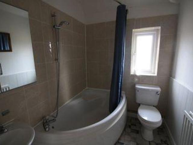 4 Bedrooms Semi detached house for rent in Queen Margarets Road, Coventry CV4