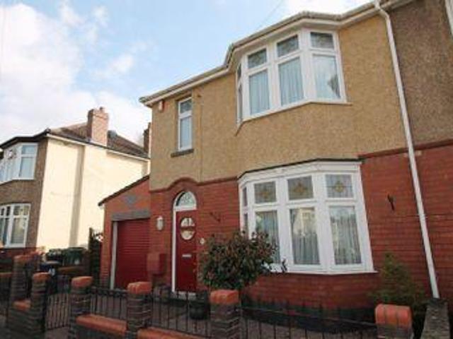 4 Bedrooms Semi detached house for rent in Queens Road, St George, Bristol BS5
