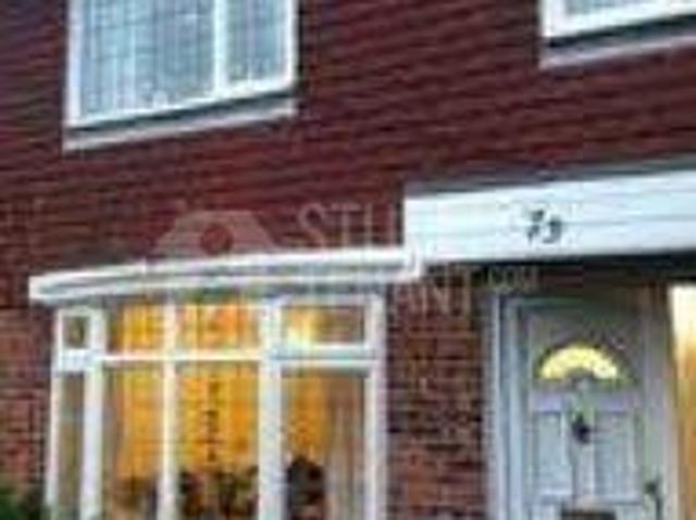 4 Bedrooms Semi detached house for rent in Roman Way, Farnham, Surrey GU9