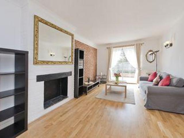 4 Bedrooms Semi detached house for rent in Rosemont Road, Acton, London W3