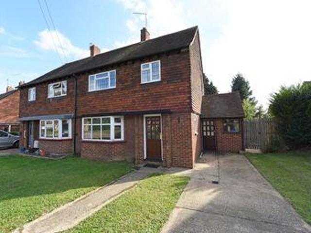 4 Bedrooms Semi detached house for rent in Worplesdon Road, Guildford GU1