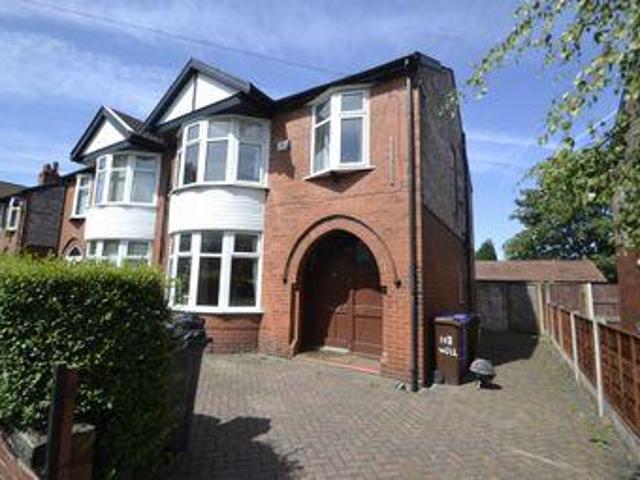 4 Bedrooms Semi detached house for rent in Wellington Road, Manchester M14