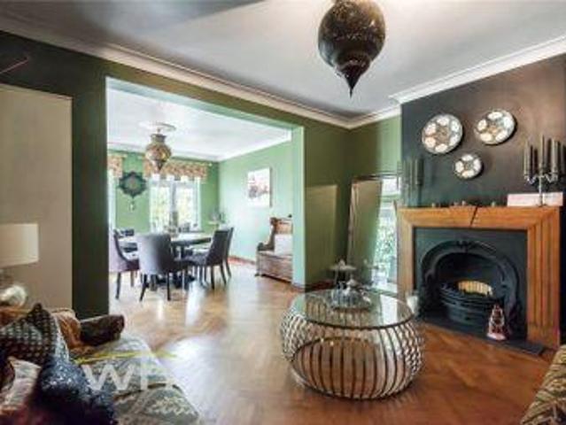 4 Bedrooms Semi detached house for rent in West Hill Way, Totteridge N20
