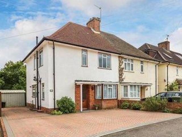 4 Bedrooms Semi detached house for rent in Weston Road, Guildford, Surrey GU2
