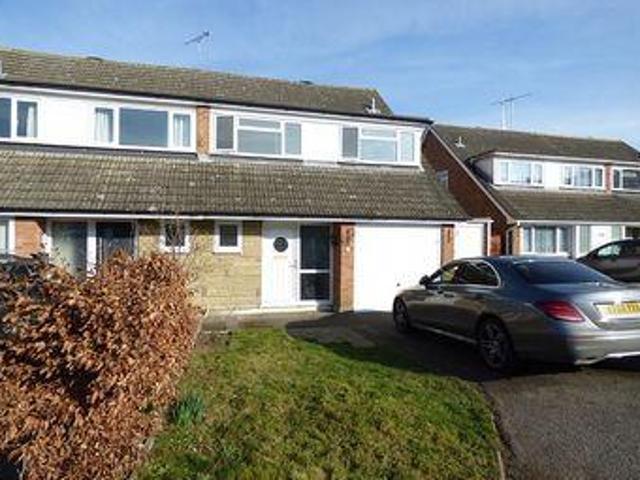 4 Bedrooms Semi detached house for rent in Willow Close, Broomfield, Chelmsford CM1