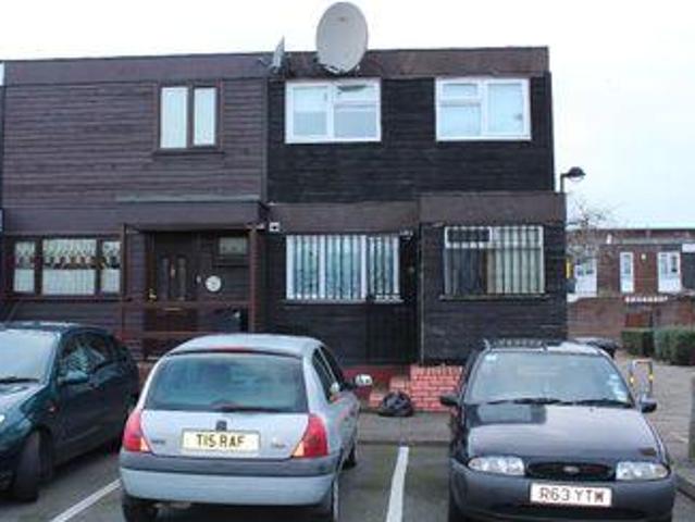 4 Bedrooms Semi detached house for rent in Willow Walk, London N15