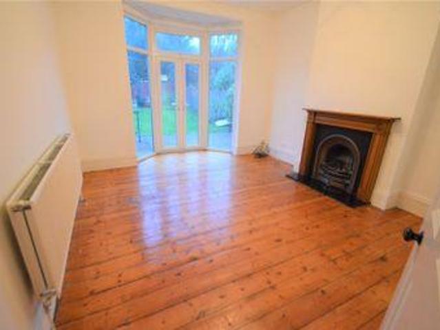 4 Bedrooms Semi detached house for rent in Temple Road, Croydon, Surrey CR0