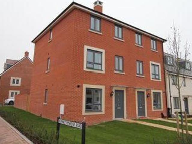 4 Bedrooms Semi detached house for rent in The Village, Emerson Way, Emersons Green, Bristol BS16