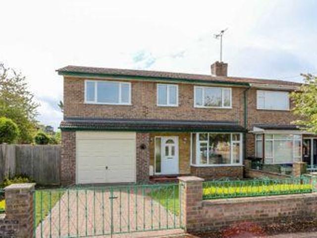 4 Bedrooms Semi detached house for rent in Trenchard Close, Wallingford OX10