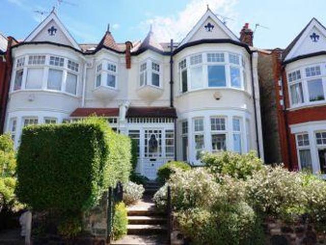 4 Bedrooms Semi detached house for rent in Trinity Road, London N2