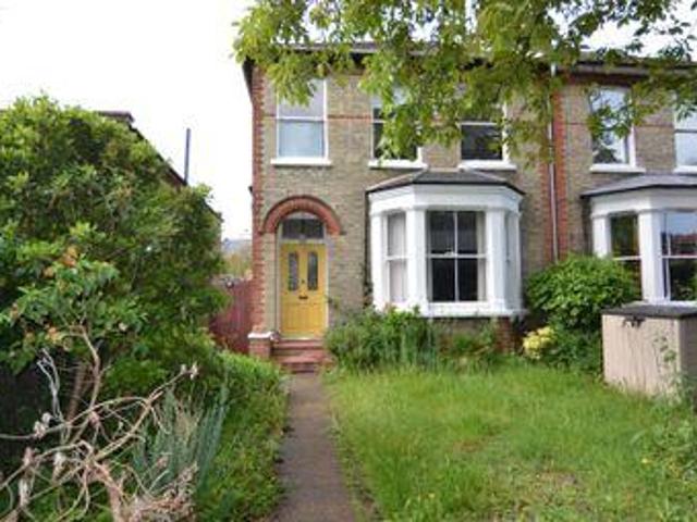 4 Bedrooms Semi detached house for rent in Tudor Road, Kingston Upon Thames KT2