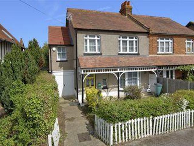4 Bedrooms Semi detached house for sale in 3 Salisbury Road, Herne Bay, Kent CT6