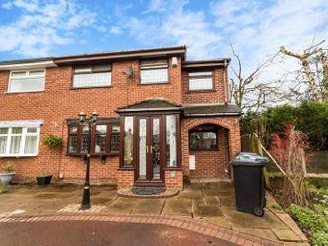 4 Bedrooms Semi detached house for sale in 10 Watermede, Wigan WN5