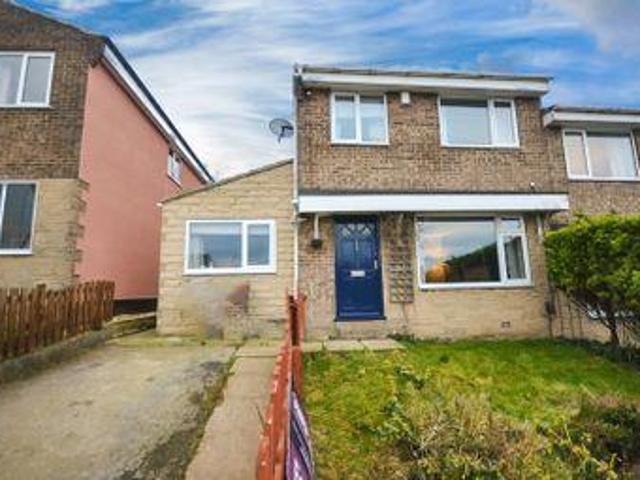4 Bedrooms Semi detached house for sale in 26 Dale View Road, Keighley BD21