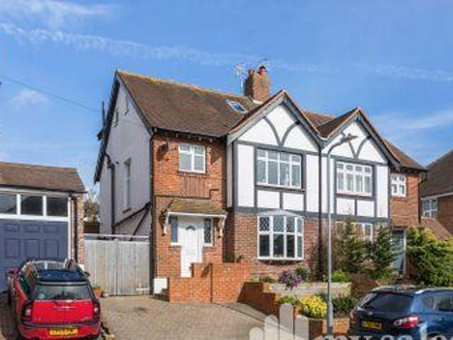 4 Bedrooms Semi detached house for sale in Cobton Drive, Hove, East Sussex. BN3