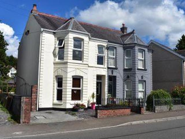 4 Bedrooms Semi detached house for sale in College Street, Ammanford SA18