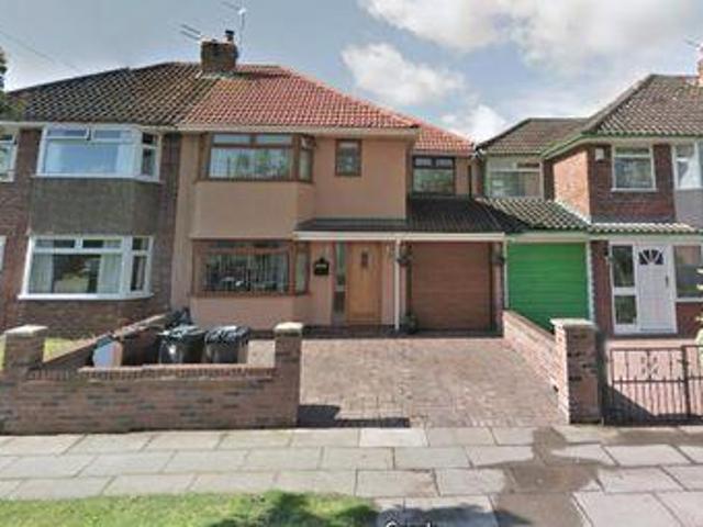4 Bedrooms Semi detached house for sale in Coronation Road, Lydiate, Liverpool L31