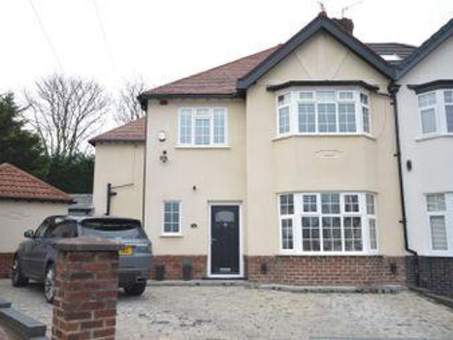 4 Bedrooms Semi detached house for sale in Calderfield Road, Calderstones, Liverpool L18