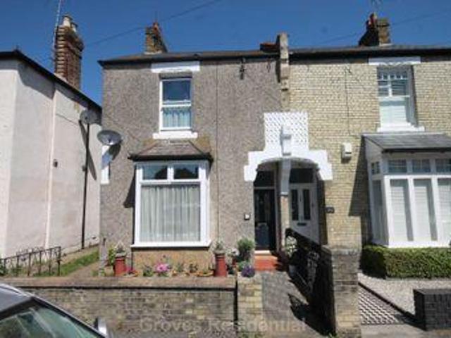 4 Bedrooms Semi detached house for sale in Cambridge Road, New Malden KT3