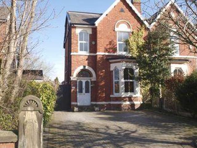 4 Bedrooms Semi detached house for sale in Cambridge Road, Southport PR9