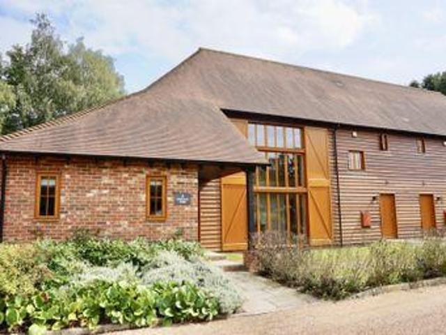 4 Bedrooms Semi detached house for sale in Capstone Road, Chatham ME5