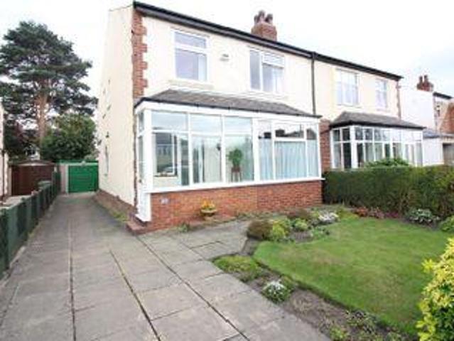 4 Bedrooms Semi detached house for sale in Church Lane, Crossgates, Leeds LS15