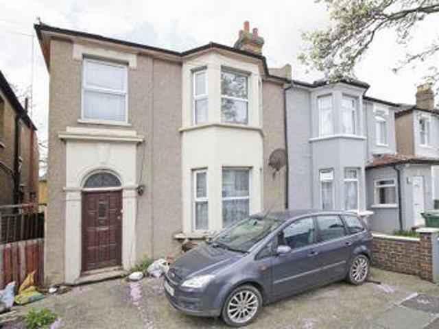 4 Bedrooms Semi detached house for sale in Charsley Road, London SE6