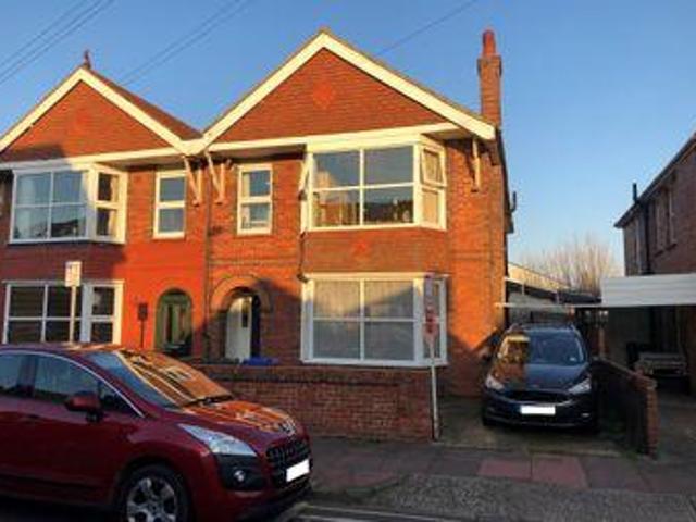 4 Bedrooms Semi detached house for sale in Chatham Road, Worthing BN11