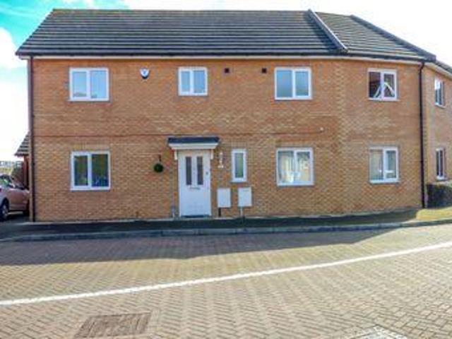 4 Bedrooms Semi detached house for sale in Chorister Crescent, Hoo, Rochester ME3