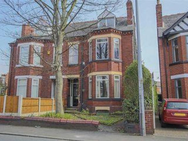 4 Bedrooms Semi detached house for sale in Claremont Road, Salford M6