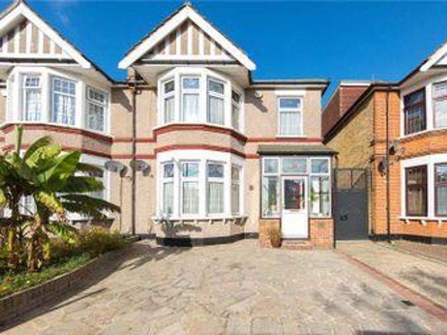 4 Bedrooms Semi detached house for sale in Abbotsford Road, Goodmayes, Ilford IG3