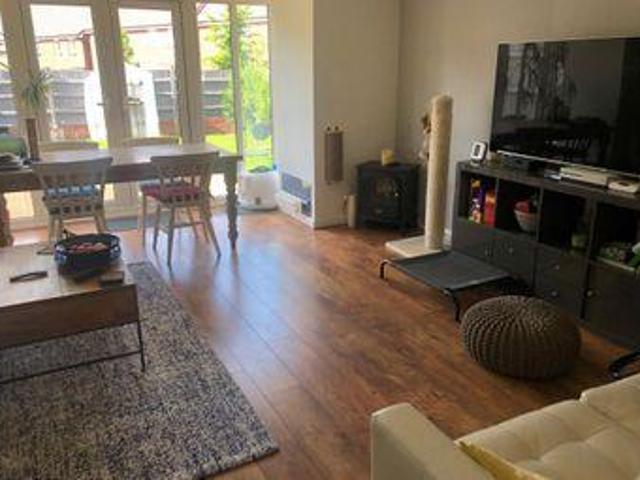 4 Bedrooms Semi detached house for sale in Admiral Avenue, Hemel Hempstead HP2