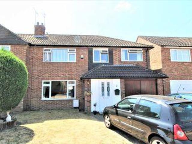 4 Bedrooms Semi detached house for sale in Allendale Drive, Copford, Colchester CO6