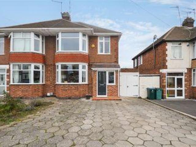 4 Bedrooms Semi detached house for sale in Arnold Avenue, Styvechale, Coventry CV3