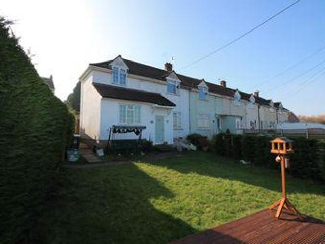 4 Bedrooms Semi detached house for sale in Avon Road, Pill, North Somerset BS20