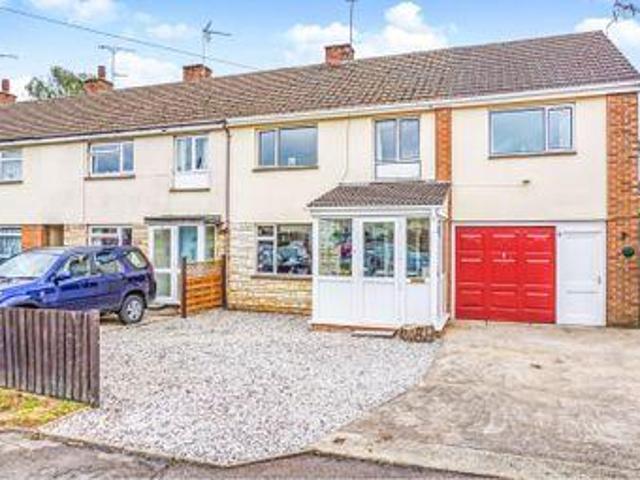 4 Bedrooms Semi detached house for sale in Bowman Close, Middleton Cheney OX17