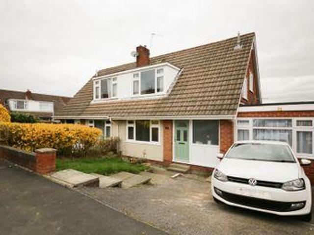 4 Bedrooms Semi detached house for sale in Banham Avenue, Winstanley, Wigan WN3