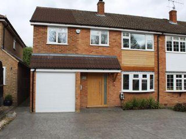 4 Bedrooms Semi detached house for sale in Berkeley Road, Loudwater, High Wycombe HP10