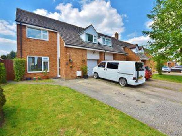 4 Bedrooms Semi detached house for sale in Binning Close, Drayton, Abingdon OX14